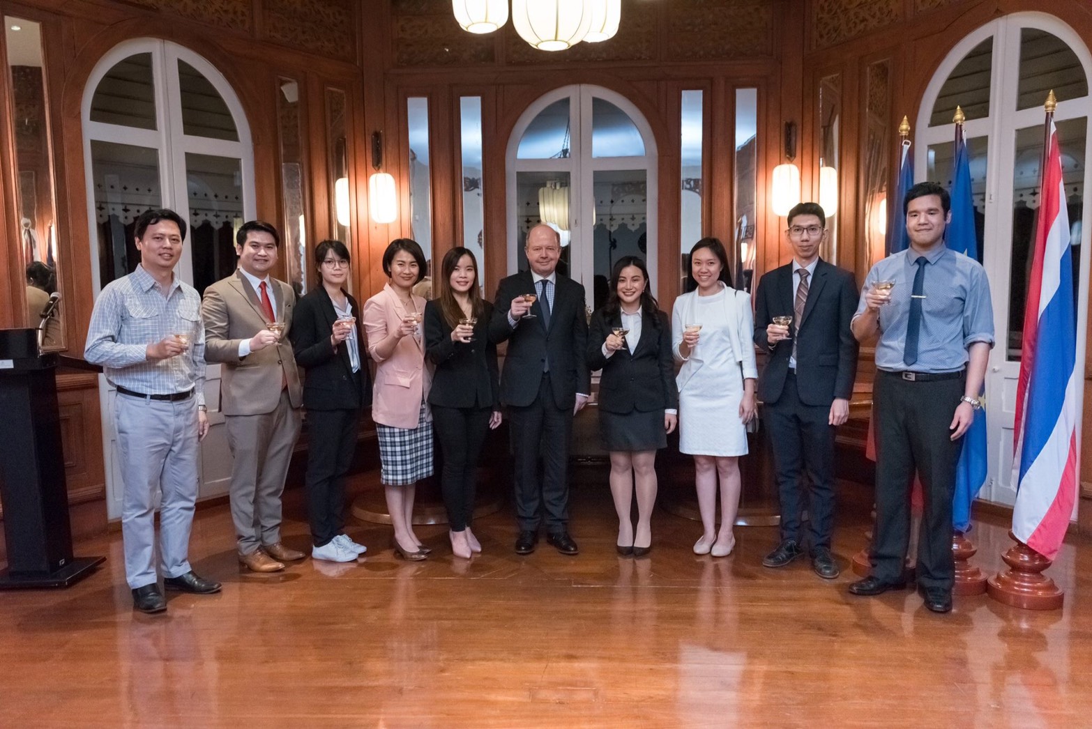 อาจารย์ ดร.พงษ์เทพ หาญพัฒนากิจได้รับคัดเลือกจากสถานเอกอัครราชทูต ...